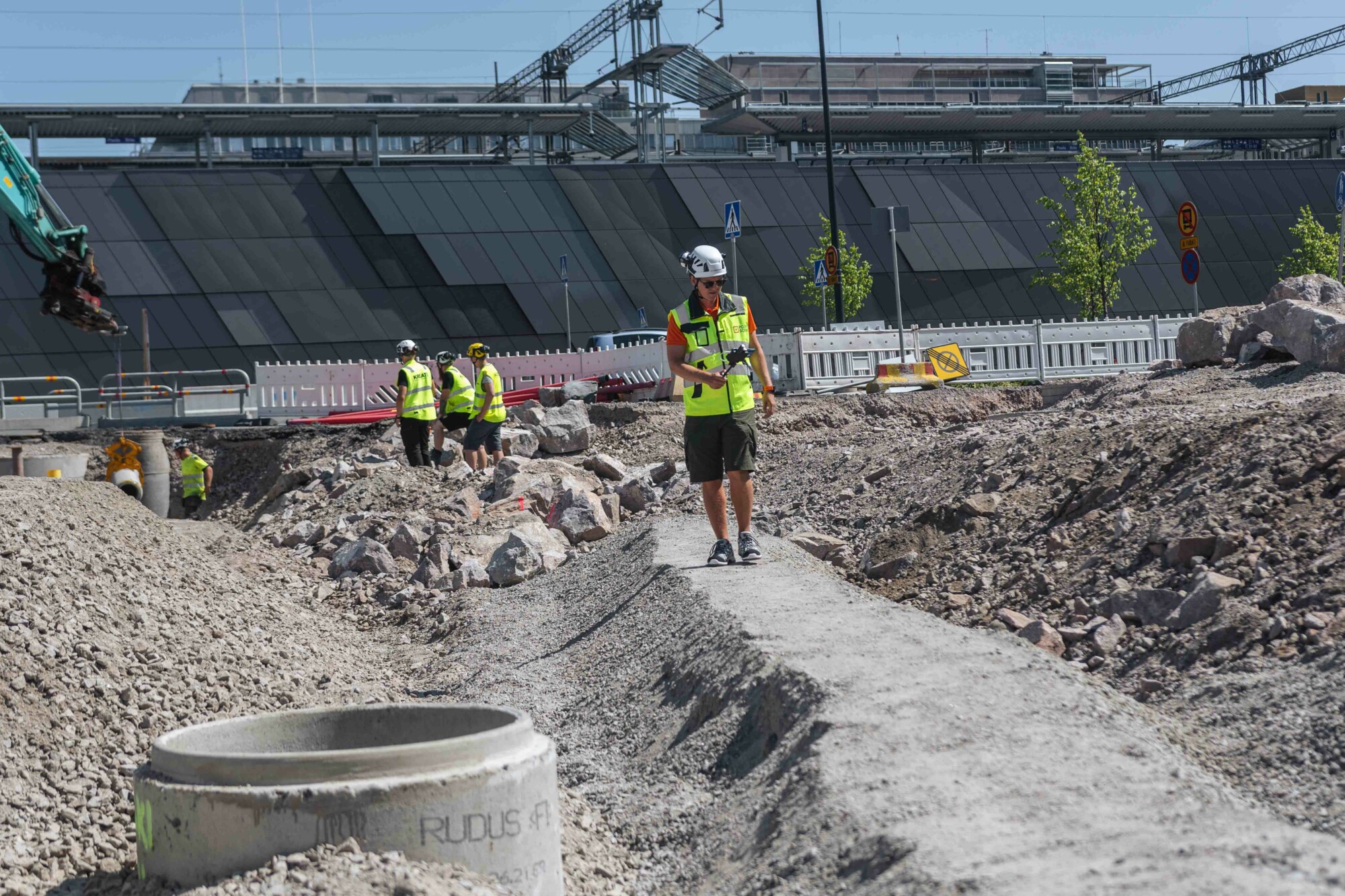 Revolutionizing Point Cloud Data Collection: Handheld iPhone Scanners ...